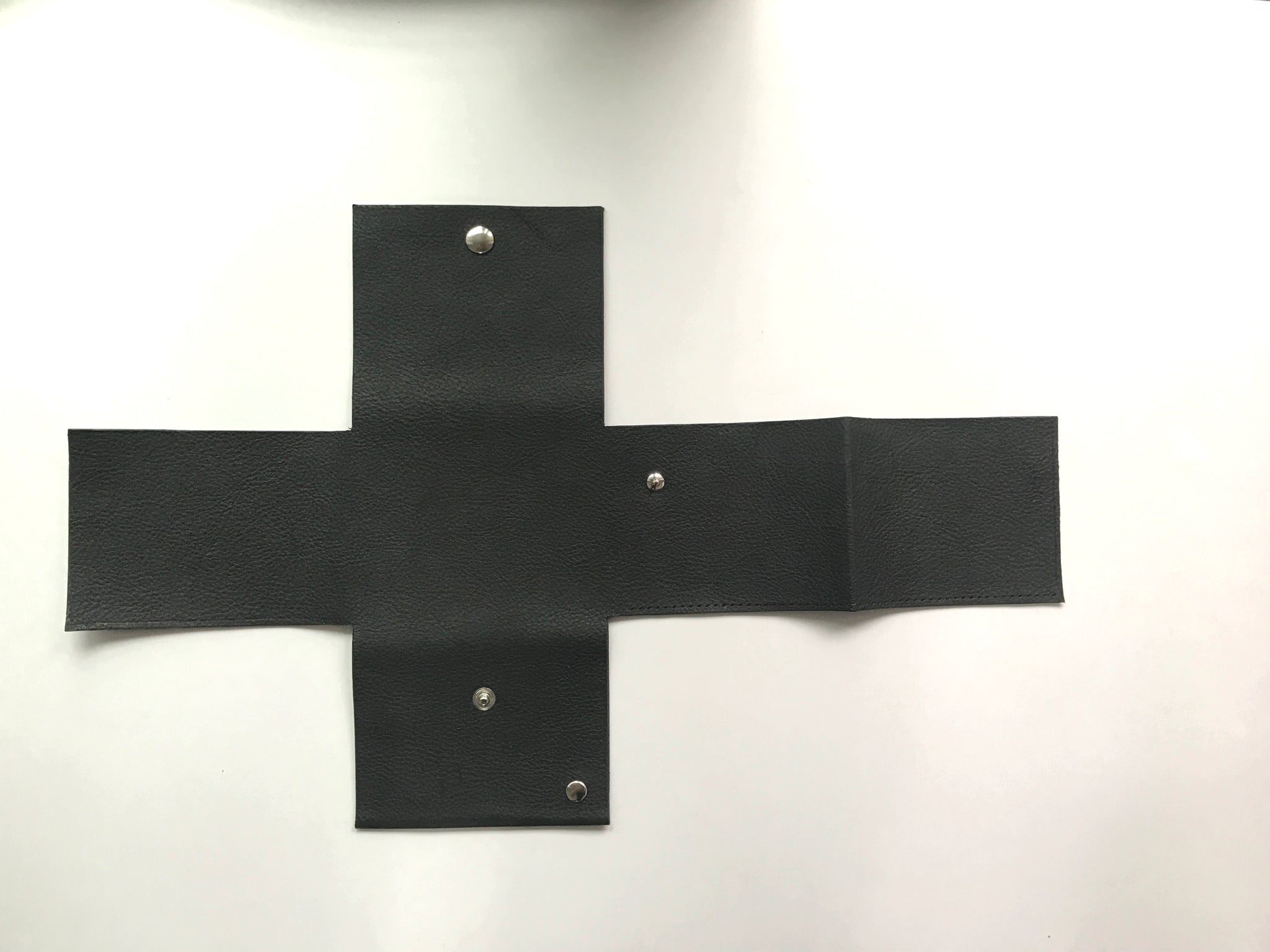 sample wallet – chamoto